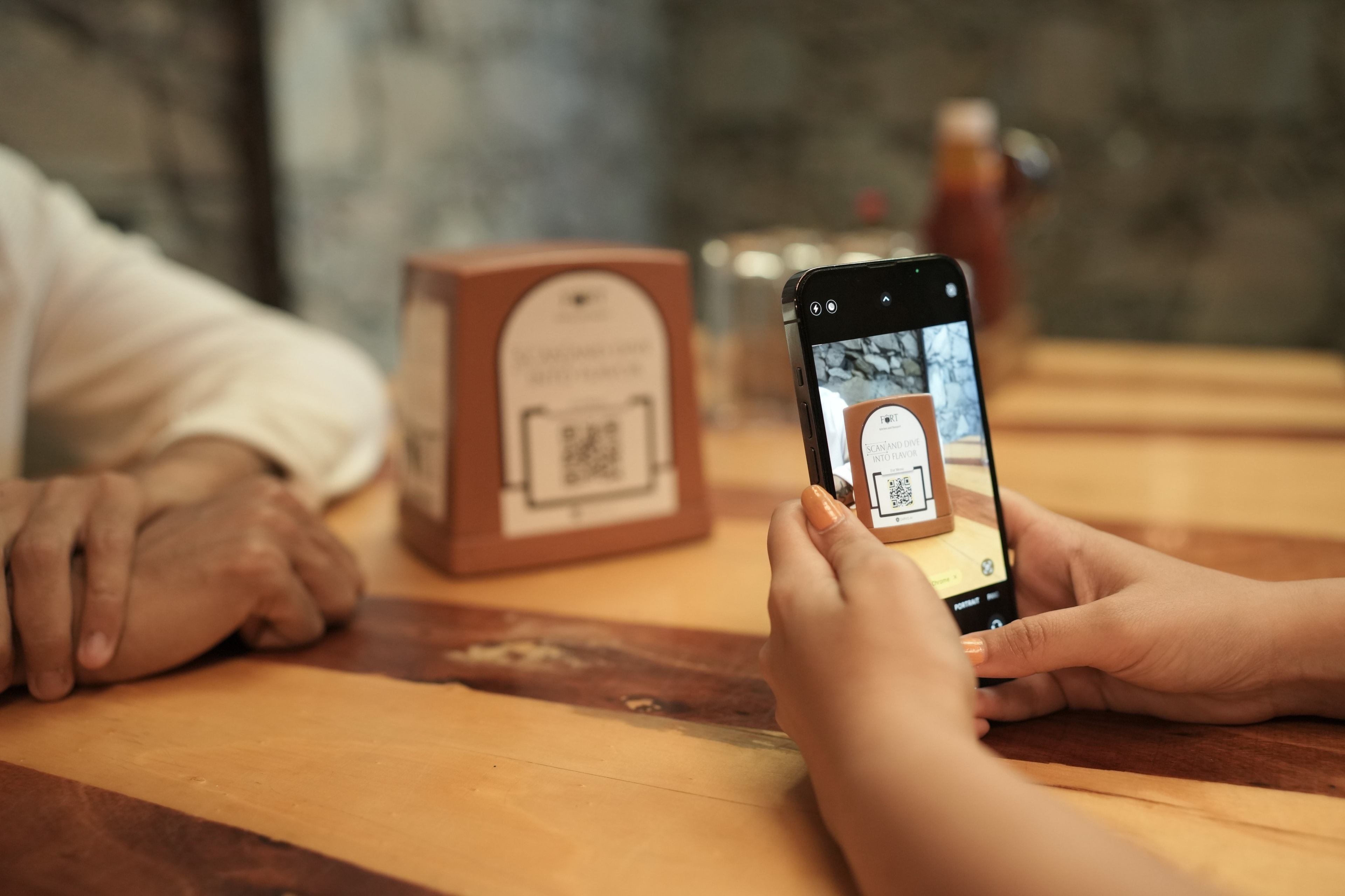 Zarvo.AI - Augmented Reality Restaurant Menus